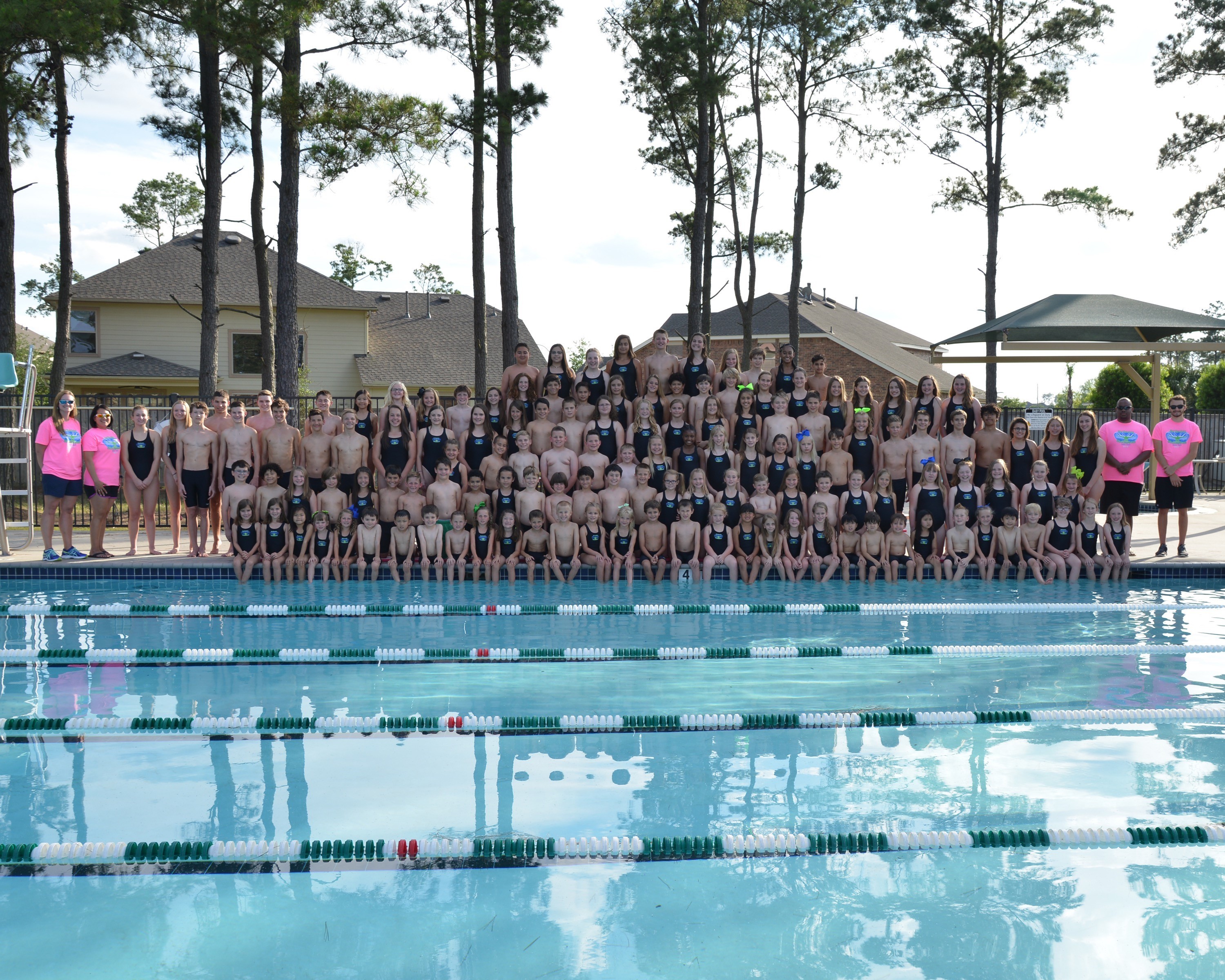 Team Picture - Northpointe Shockwaves Swim Team