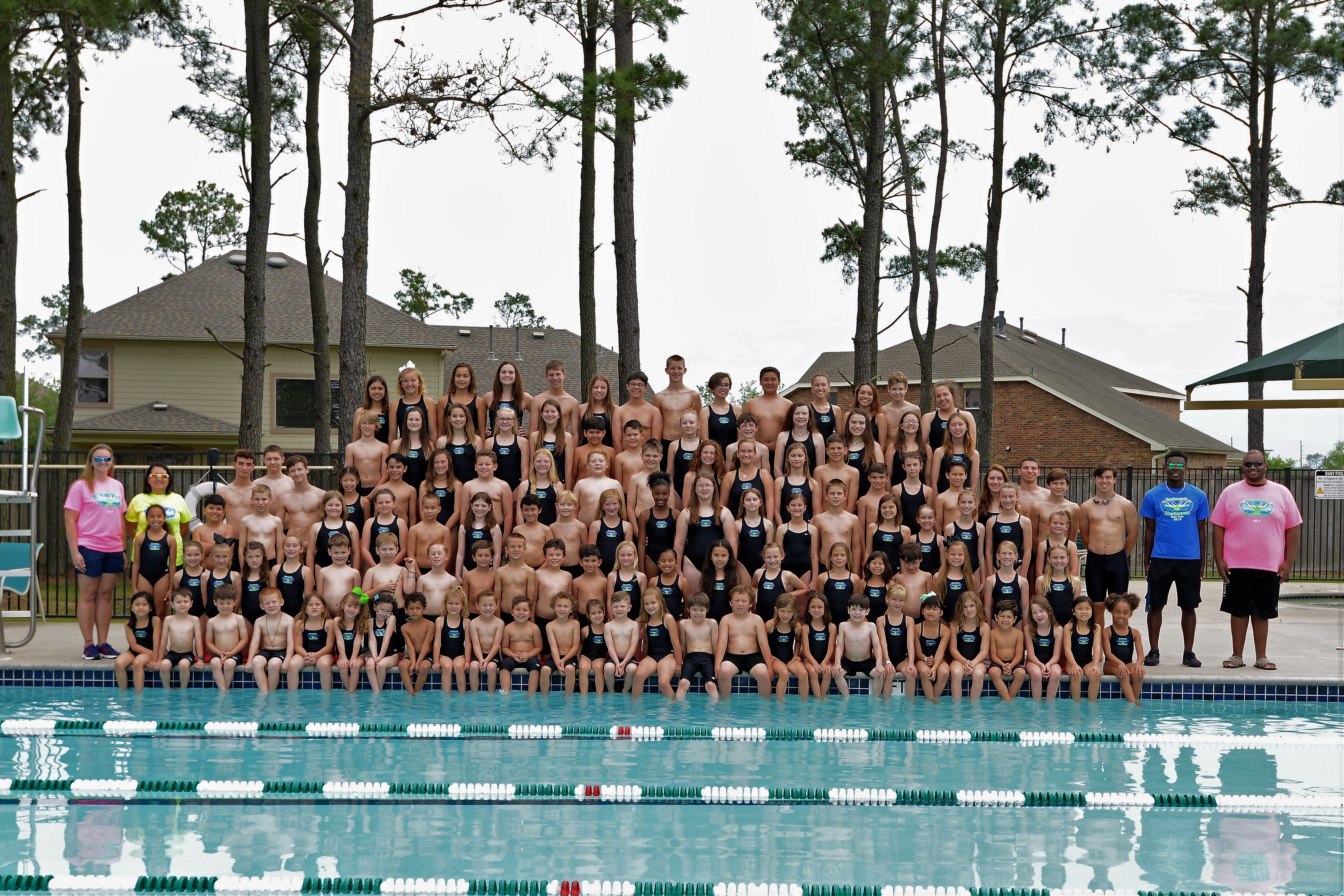 Team Picture - Northpointe Shockwaves Swim Team