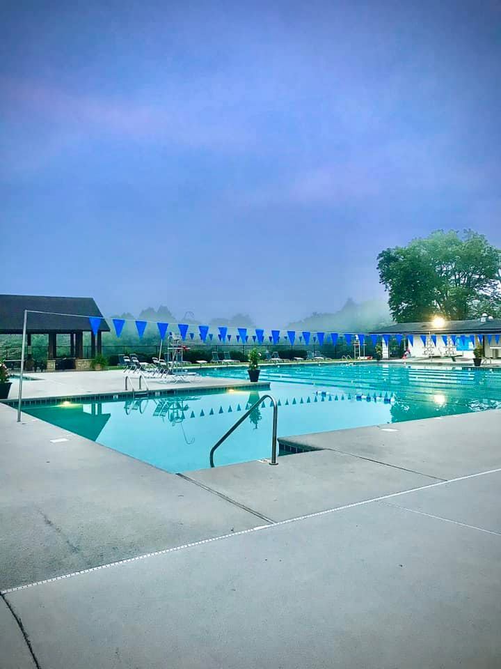 Pool Info - Knoxville Racquet Club