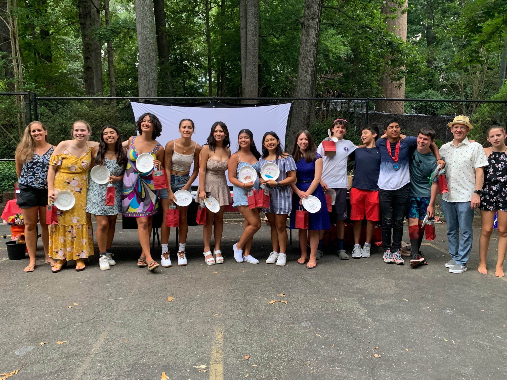 Home - Broyhill Crest Barracudas