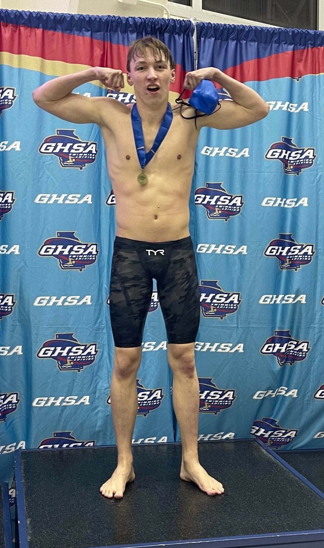 Home - Centennial High School Swim & Dive