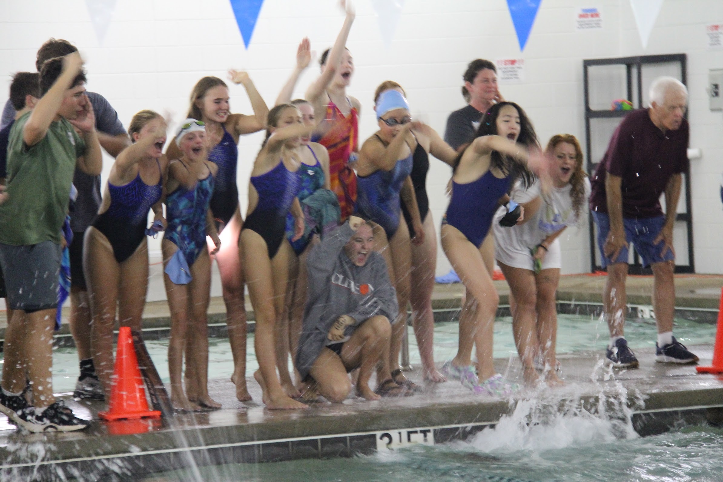 Home - D W Daniel High School Swimming